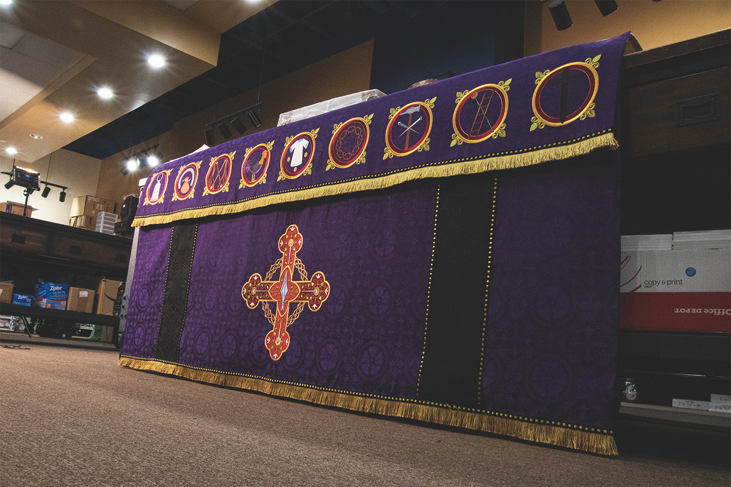 Liturgical Vestments, Church Linens & Fabrics | Ecclesiastical Sewing