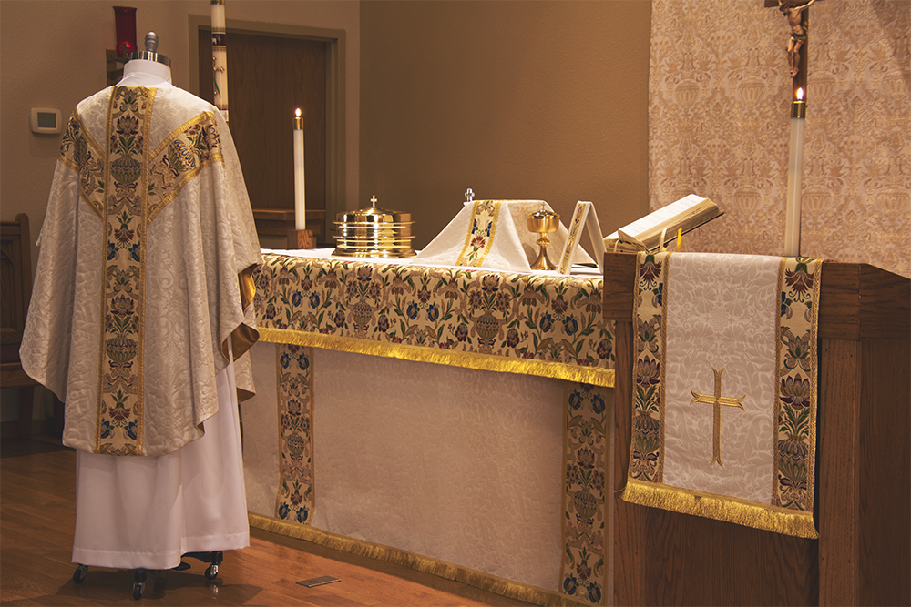 Deacon Dalmatic Pattern for Vestments | Vestment Patterns Collection ...