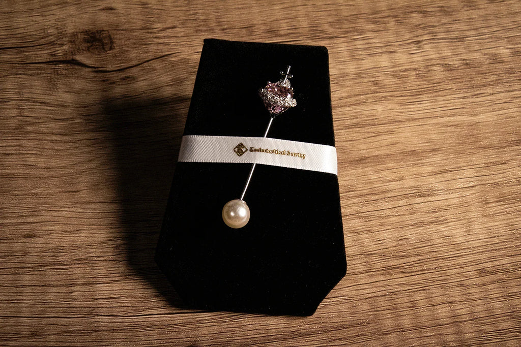 Brides & Bridesmaids Immaculate Heart Lapel Pin – Ecclesiastical Sewing