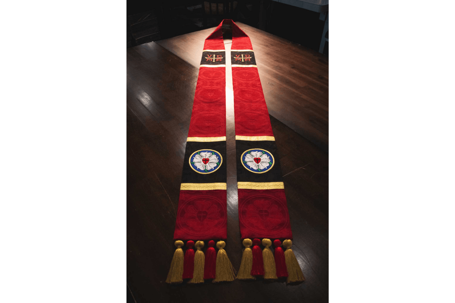 Lutheran Stole Style #1 | Luther Rose Brocade Liturgical Vestment ...