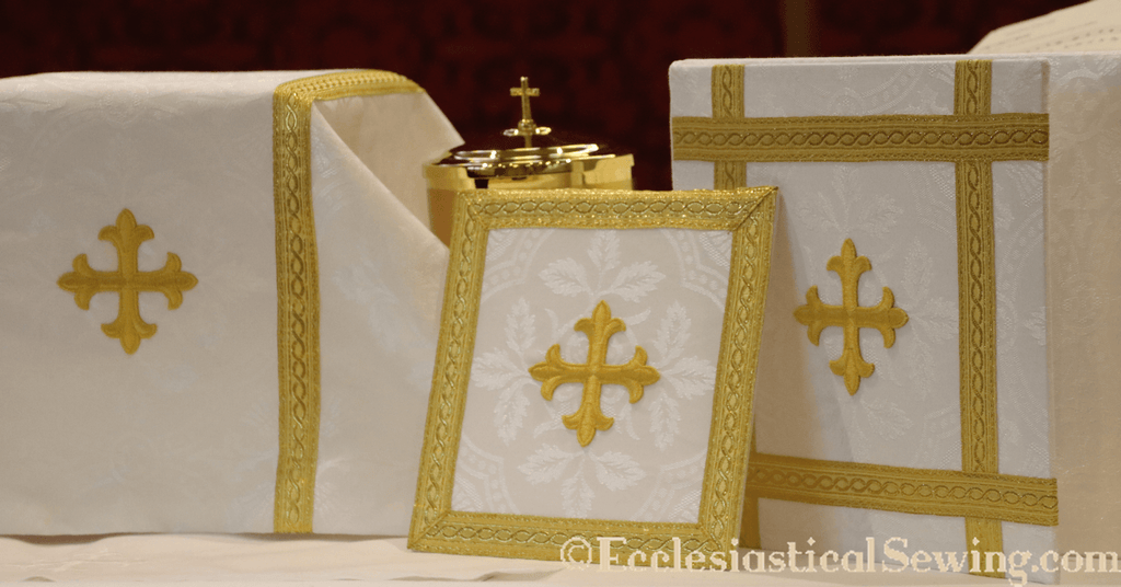 White Chalice Veil, Burse and Pall Altar Set – Ecclesiastical Sewing