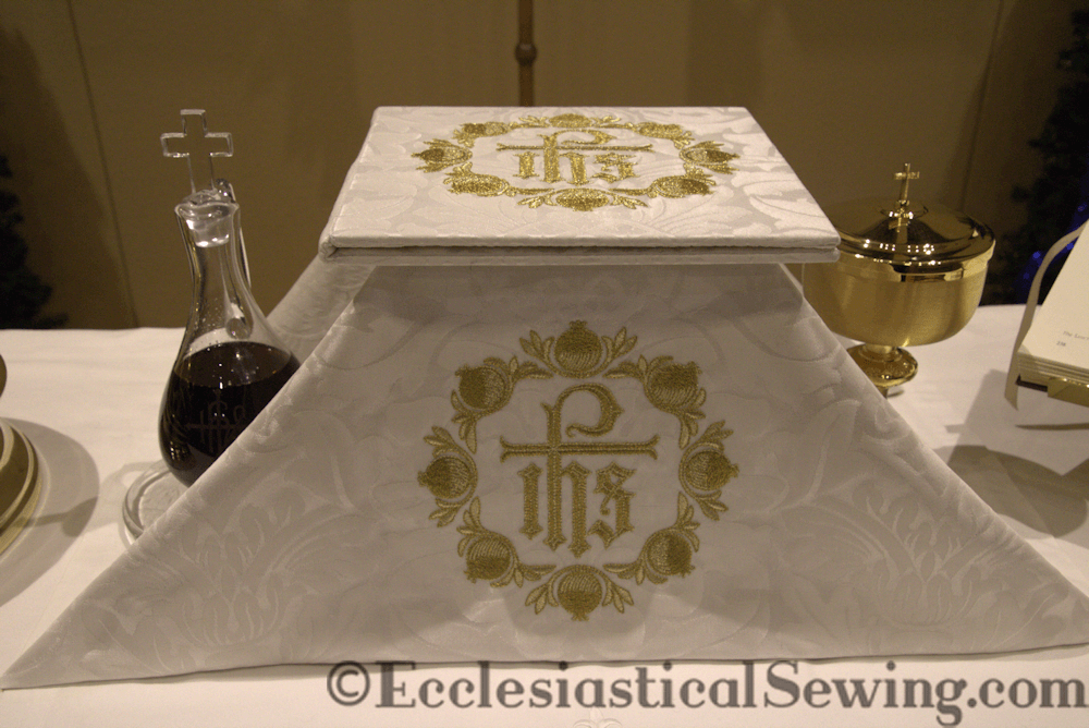 Burse and Chalice Veil Collections | Ecclesiastical Sewing